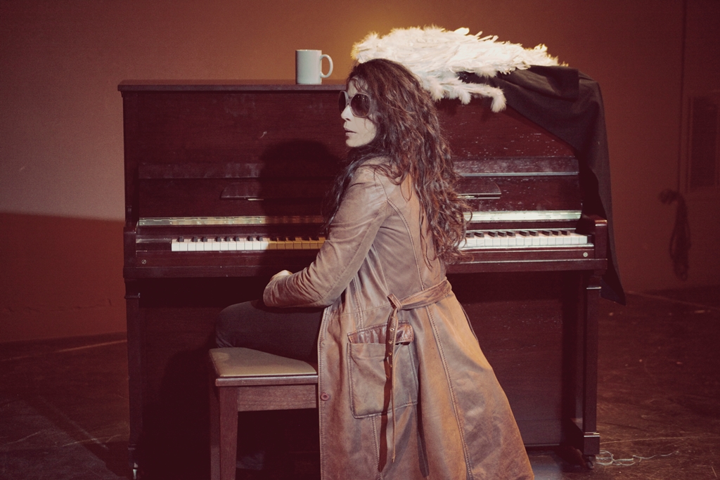 Limbo… Η νύχτα πριν το άληστο φως - MusicCorner.gr