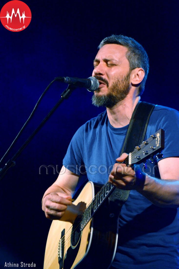 Ο Αλκίνοος Ιωαννίδης solo στην Τεχνόπολη! - MusicCorner.gr