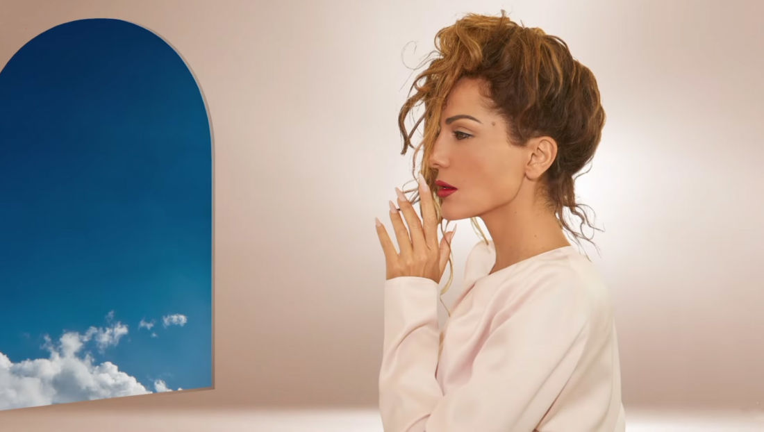 Δέσποινα Βανδή - "Ο φίλος" - MusicCorner.gr